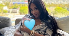 Naomi Campbell Opens Up About Surrogate And Her Kids - YellowDanfo